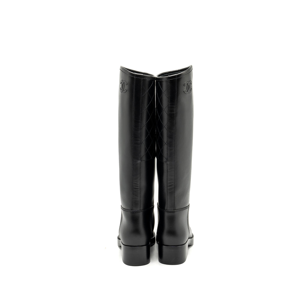 Chanel CC Logo High Boots Calfskin Black – Roziera