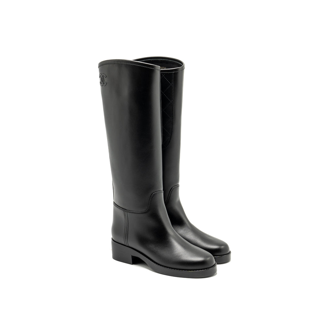 Chanel CC Logo High Boots Calfskin Black – Roziera